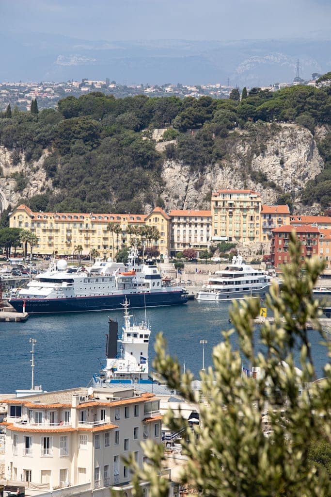 Côte d’Azur: Is it worth visiting?
